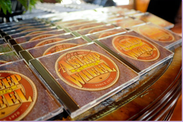 COTE DE TEXAS: Courtney Caplan - Rising Star!